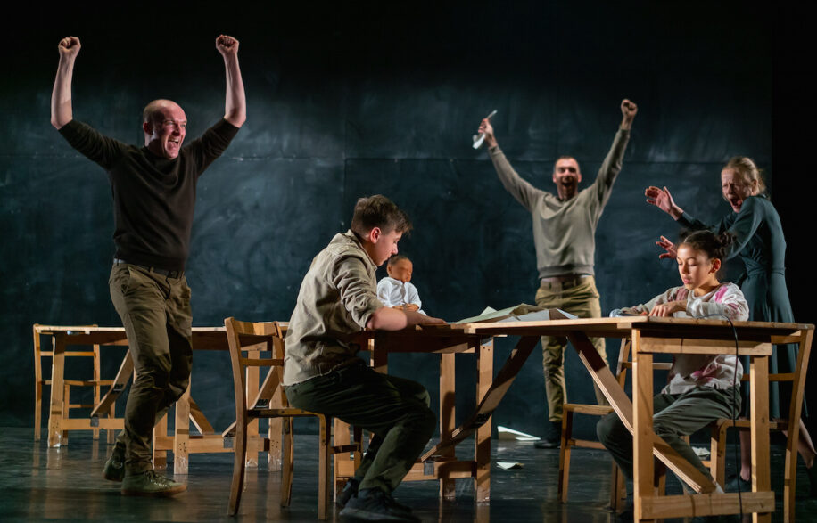 About VDT - Vincent Dance Theatre